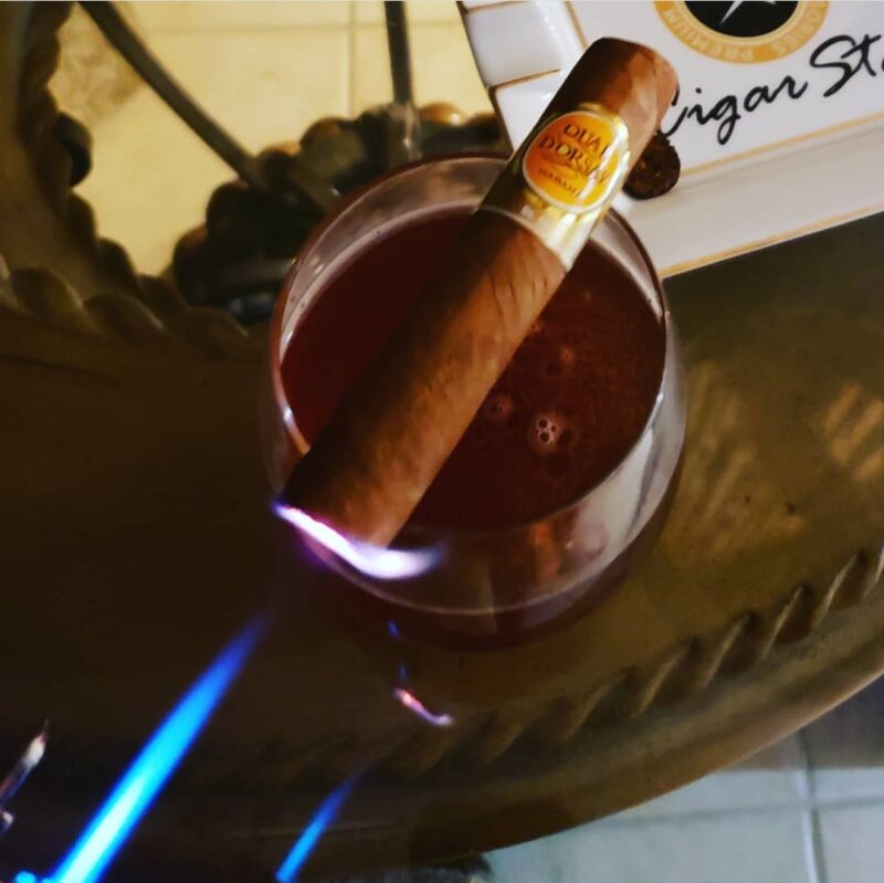 The Ultimate Guide to Torch Cigar Lighters | Cigar Star | Canada