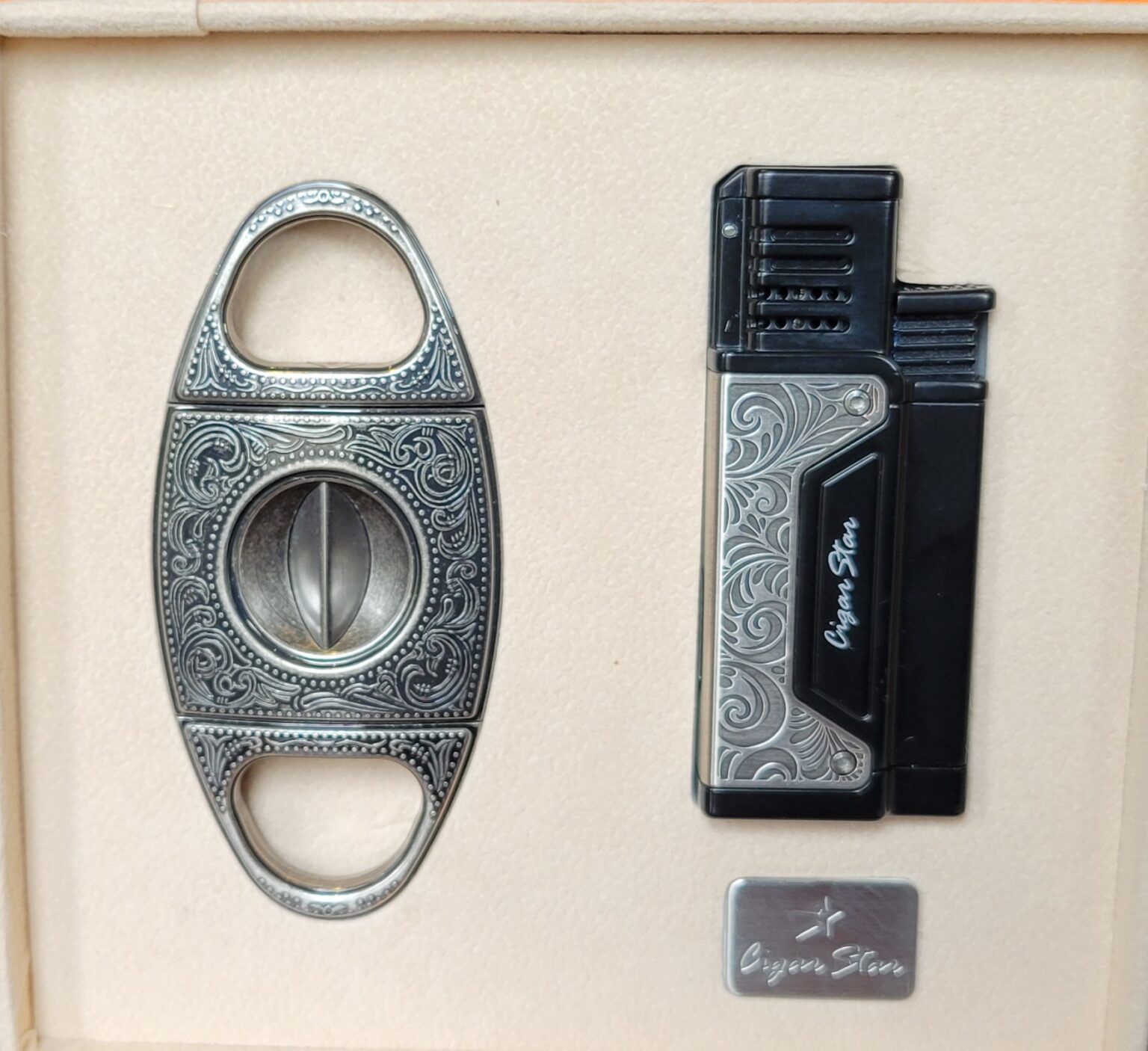 Buy Cigar Cutters & Tools Online in Canada | Cigar Star